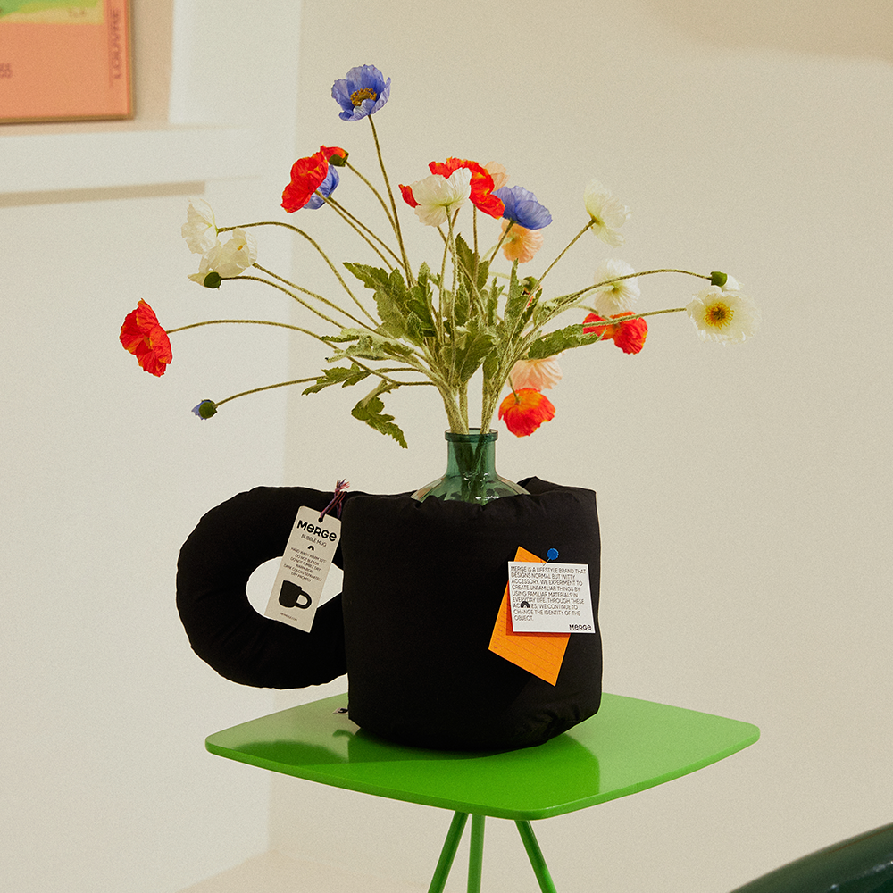 MERGE – LINE FRIENDS SQUARE