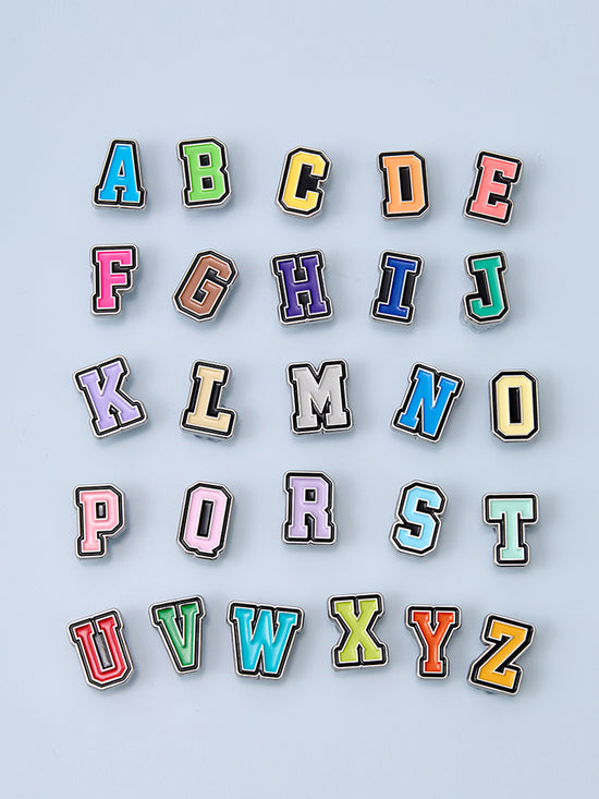 COLLER COLORED ALPHABET METAL STICON – LINE FRIENDS SQUARE