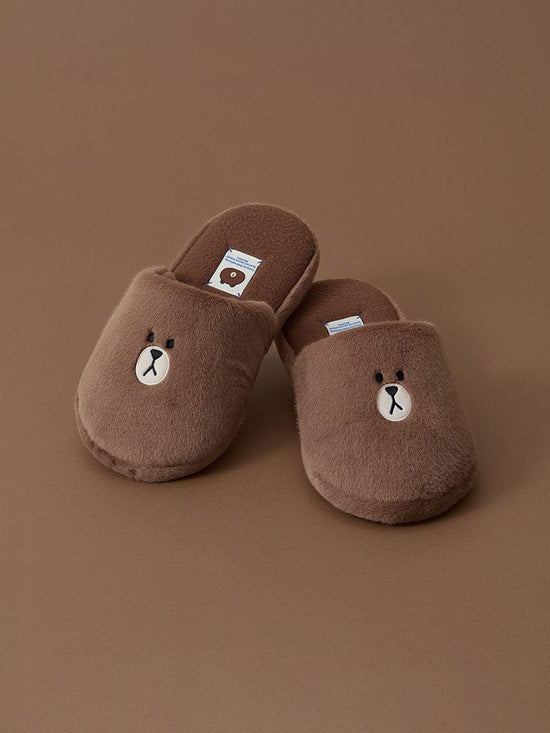 LINE FRIENDS HOUSE SLIPPERS HUG BROWN SEASON 3 – LINE FRIENDS SQUARE
